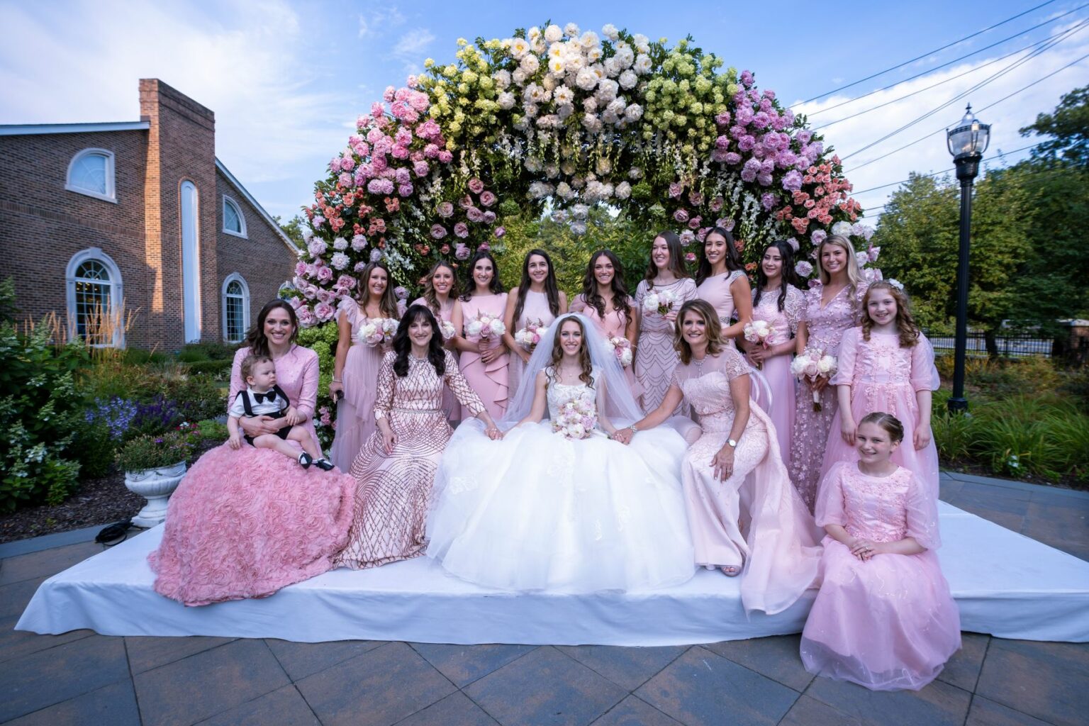Pampering the Wedding Party: Ideas for Bridal Showers and Bachelor ...